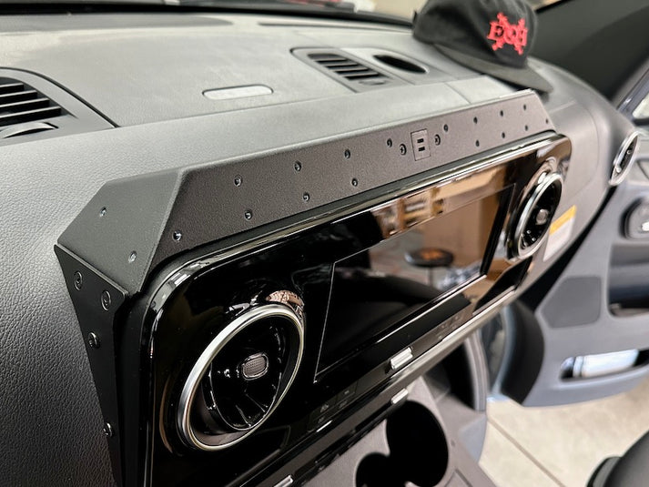 Dash Mount for 2019+ Mercedes Sprinter – Expedition Essentials