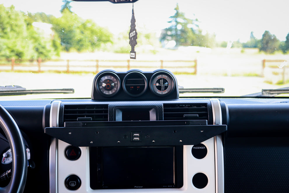 Powered Accessory Dash Mount for Toyota FJ Cruiser – Expedition Essentials