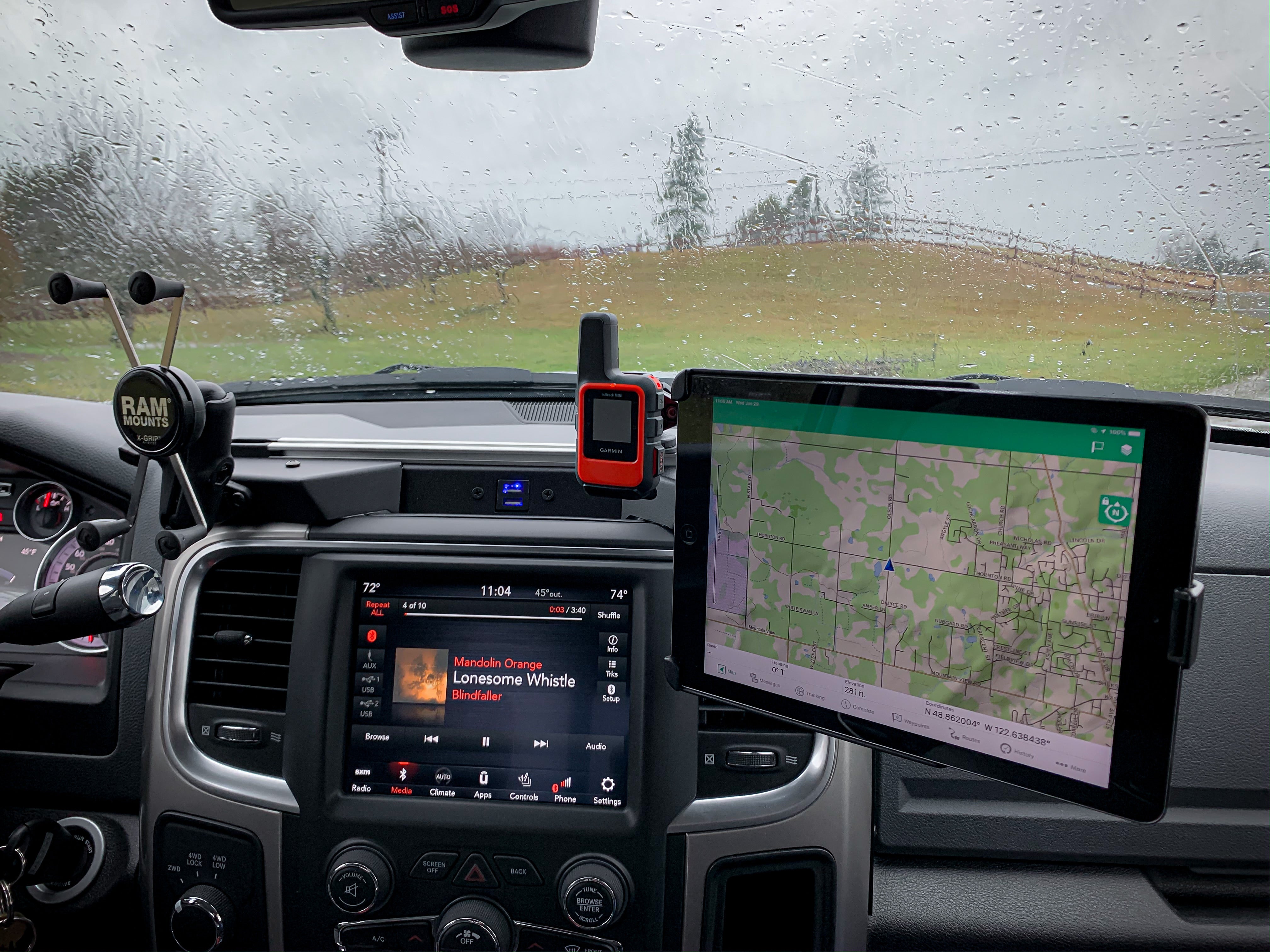 Dodge ram tablet mount store